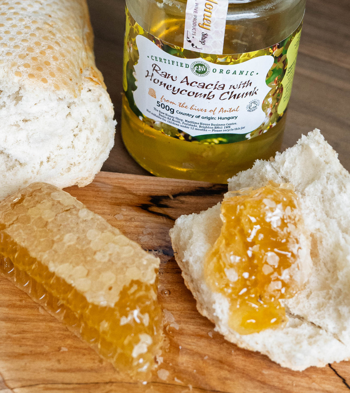 Raw Organic Acacia Honey with Honeycomb Chunk – 500g Jar